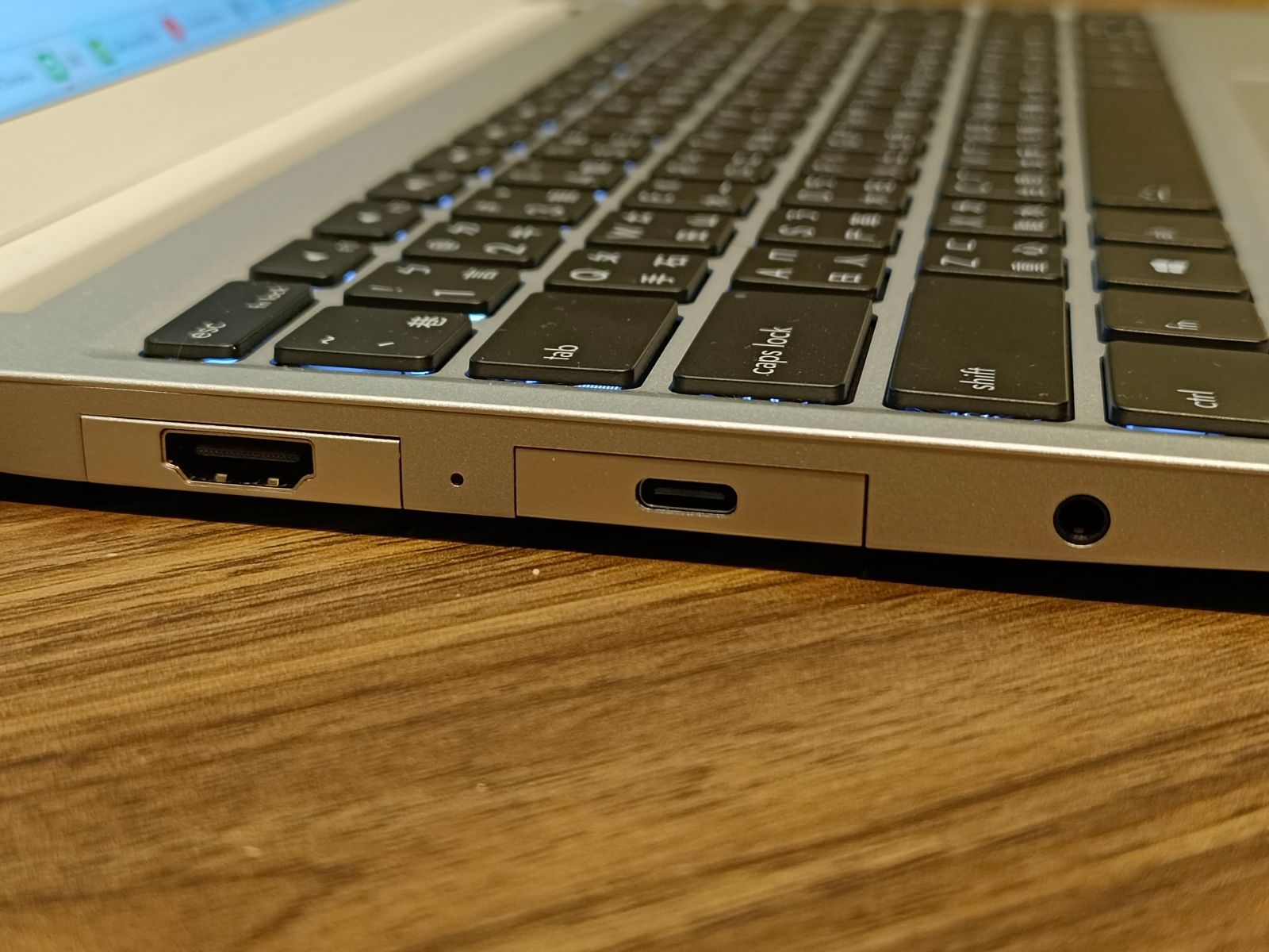 世界首款真 DIY 筆電 Framework 開箱 CPU 組件都能輕鬆更換升級！各位要的「維修權」這就給你-體驗評測 - 三創生活